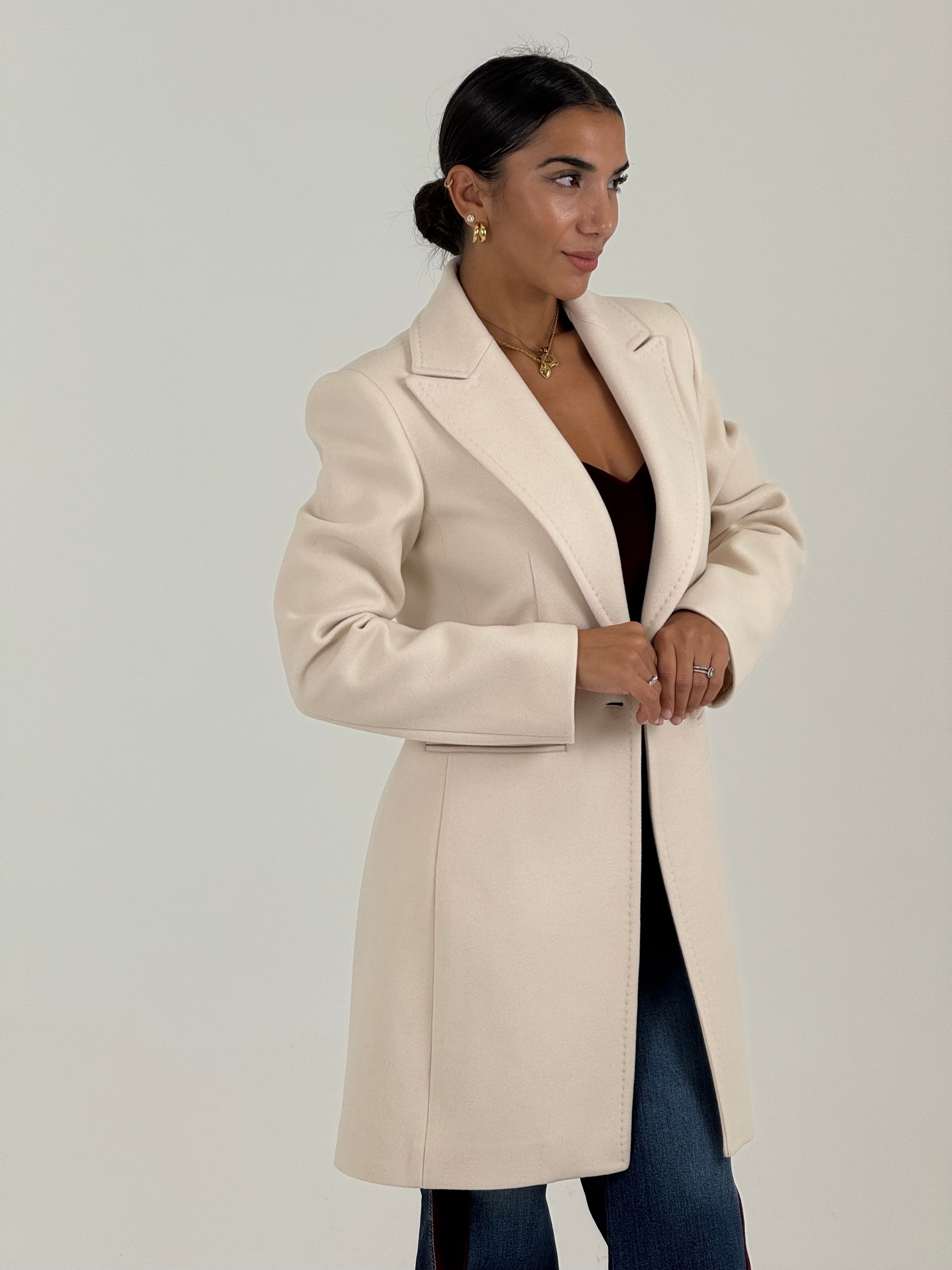 (Promo)Basic Coat – Madame Juliette